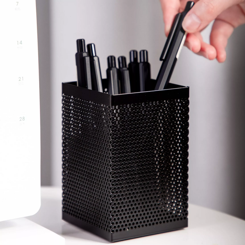 Porte Stylo en métal Deli Square E908 / Noir